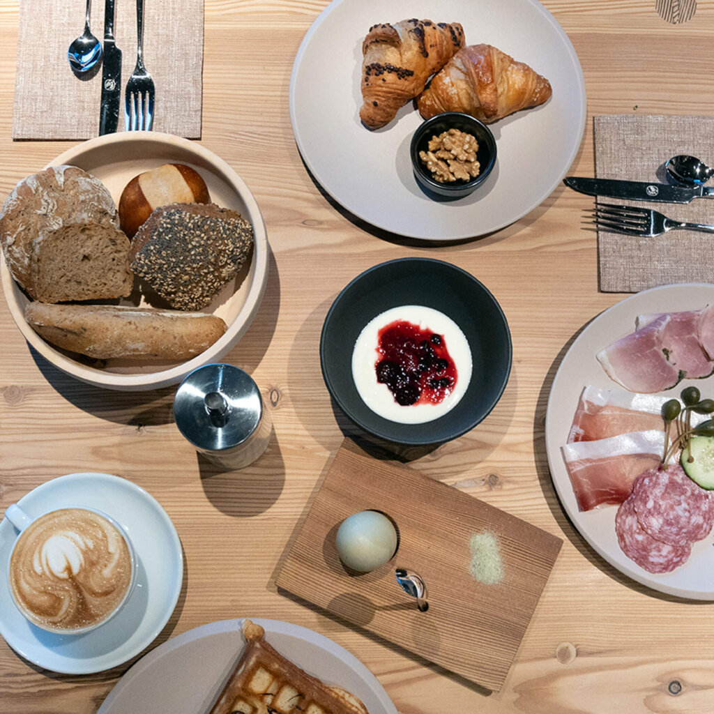 Aparthotel with restaurant & breakfast OLM Nature Escape